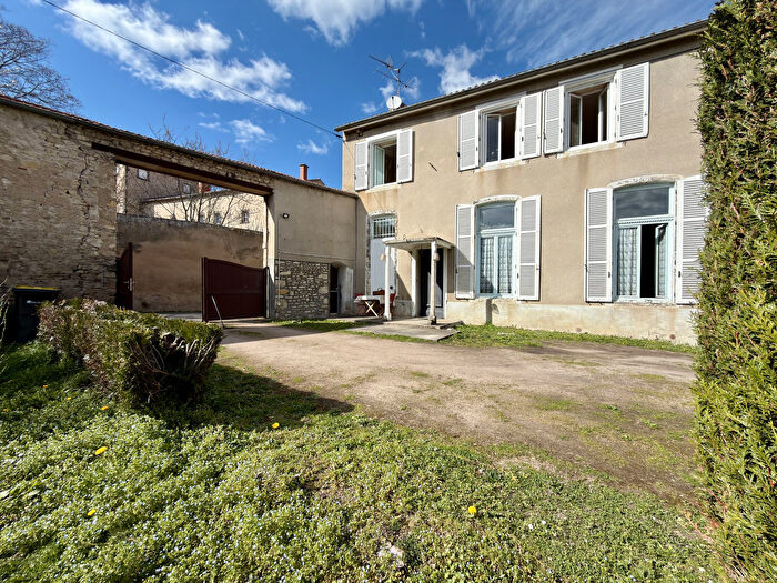 Maison à vendre - Gannat - 5 pièces - 3 chambres