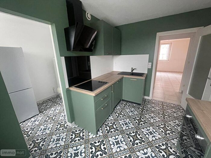 Appartement à louer - Amiens - 3 pièces - 2 chambres