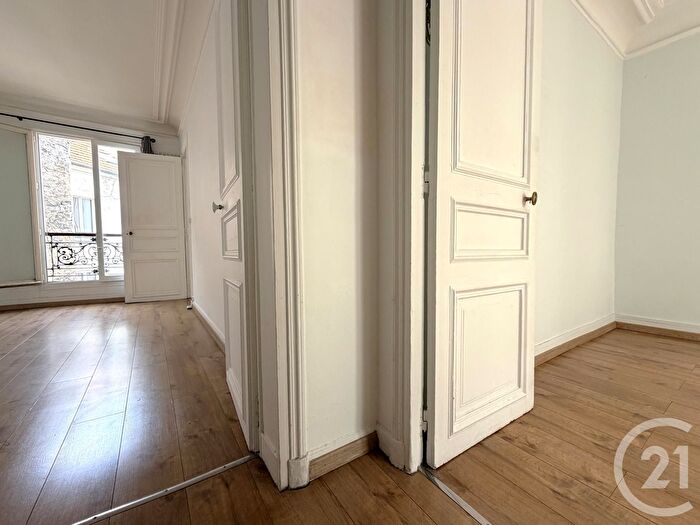 Paris 10ème, Porte Saint-Martin, Paradis : Appartement 3 pièces à vendre