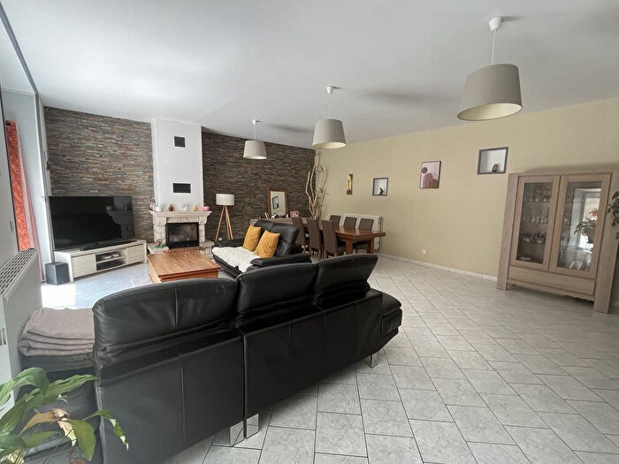 Maison 7 pièces à Brienon-sur-Armançon, à vendre