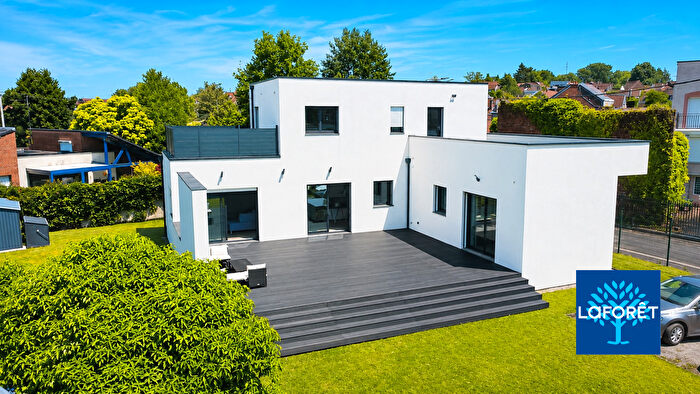 Maison 5 pièces à Aulnoy-lez-Valenciennes, à vendre