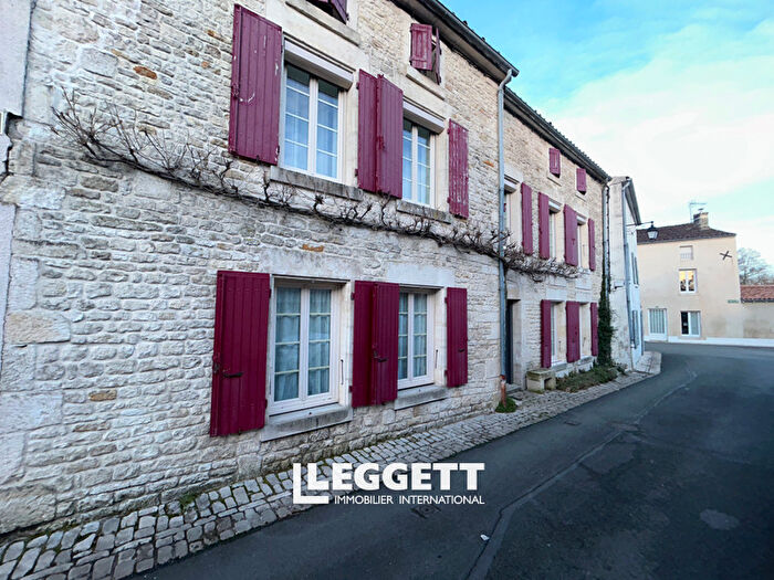 Maison à vendre - Coulon - 9 pièces - 3 chambres