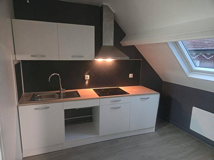 Appartement 1 pièce à louer à Noyon, Centre-ville