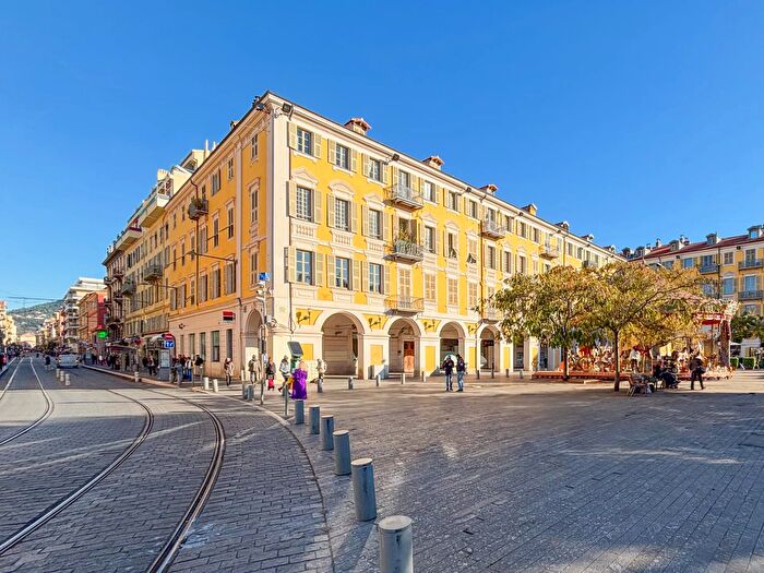 Appartement à vendre - Nice, Garibaldi - 4 pièces - 3 chambres