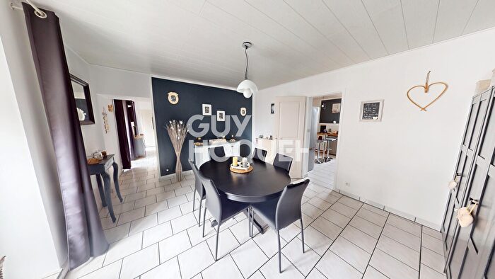 Appartement 4 pièces à Dijon, Chartreuse, à vendre