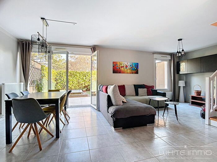 Maison à vendre - Francheville, Francheville Le Haut, Les Cailloux, Le Bochu - 5 pièces - 3 chambres