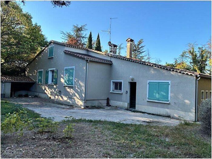 Maison à louer - Saint-Hilaire-de-Brethmas - 6 pièces - 4 chambres