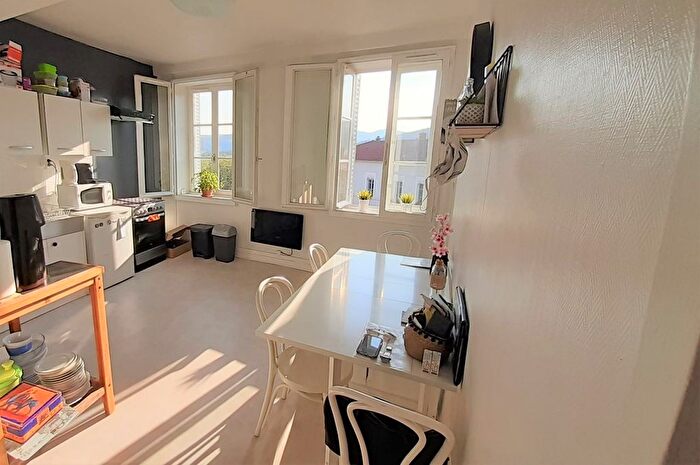 Vaugneray - Appartement 3 pièces à louer