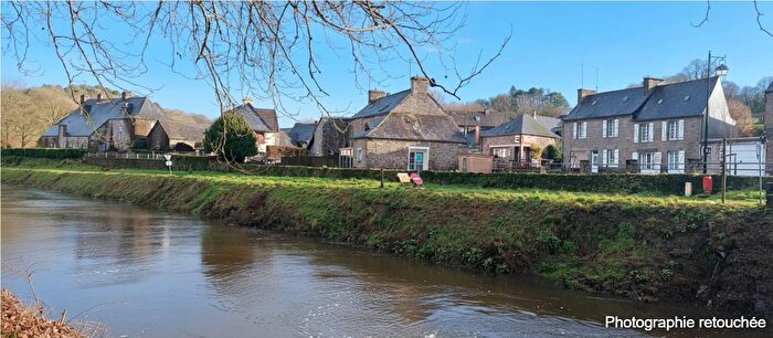 Maison à vendre - Gouarec - 8 pièces - 4 chambres