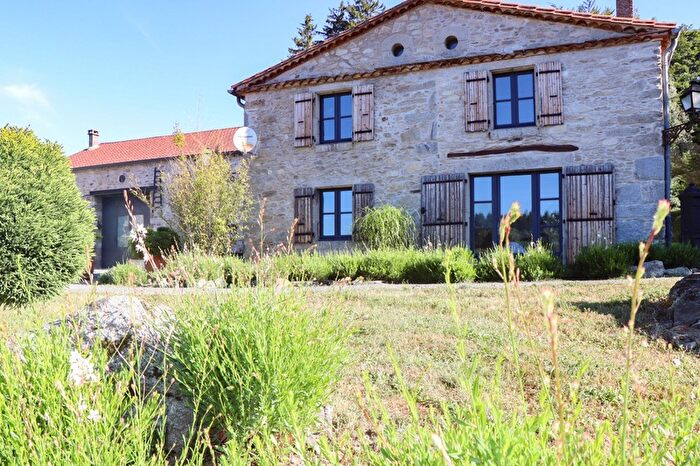 Maison à vendre - Les Martys - 6 pièces - 5 chambres