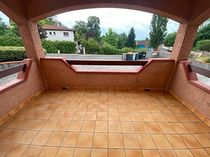 Appartement à louer - Bouloc - 3 pièces - 2 chambres