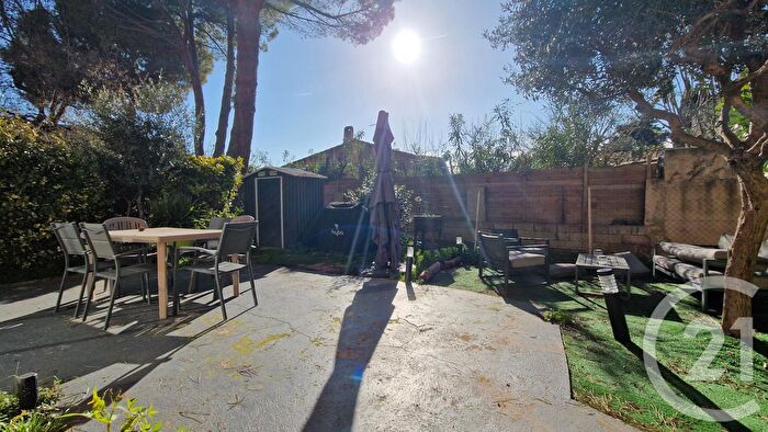 Appartement à vendre - Marignane - 4 pièces - 3 chambres