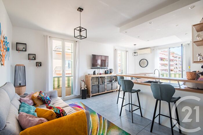 Nice, Poètes : Appartement 4 pièces à vendre
