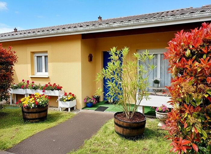 Maison à vendre - Étauliers - 2 pièces - 1 chambre