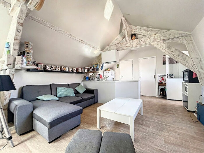 Appartement 2 pièces à Saint-Avertin, Centre-ville, à louer
