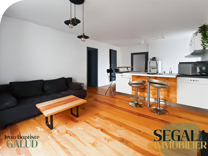 Appartement à louer - Carmaux - 2 pièces - 1 chambre