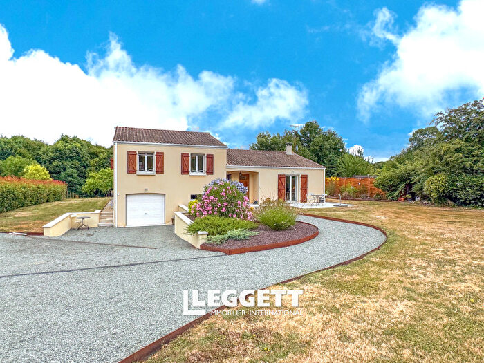 Maison à vendre - La Caillère-Saint-Hilaire - 7 pièces - 3 chambres