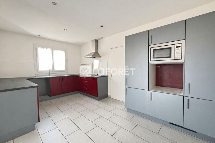 Maison 4 pièces à Saujon, à vendre