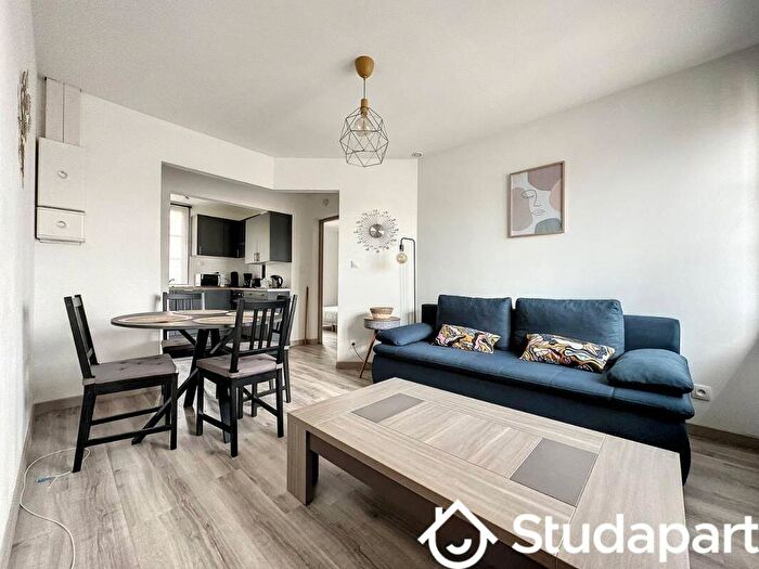 Appartement 1 pièce à Mutuelle-Barbusse-Saint Rémy- Joliot Curie, Saint-Denis, à louer