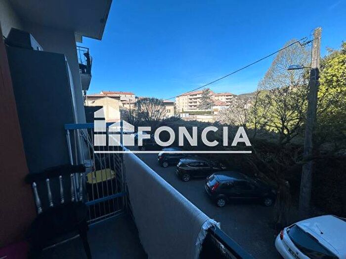 Appartement à louer - Les Dourbes, Digne-les-Bains - 5 pièces - 3 chambres