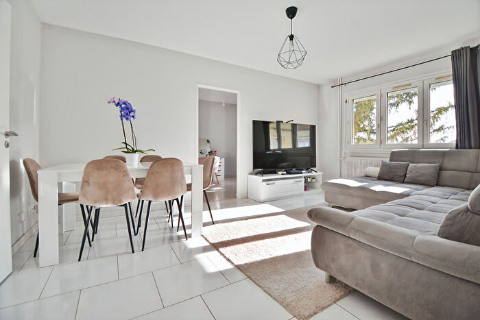 Appartement à vendre - Villeurbanne, Saint-Jean - 3 pièces - 2 chambres