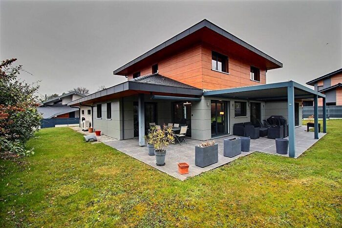 Maison à louer - Publier - 5 pièces - 4 chambres