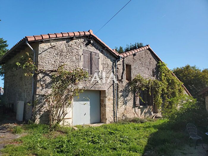 Maison à vendre - Chatain - 5 pièces - 2 chambres