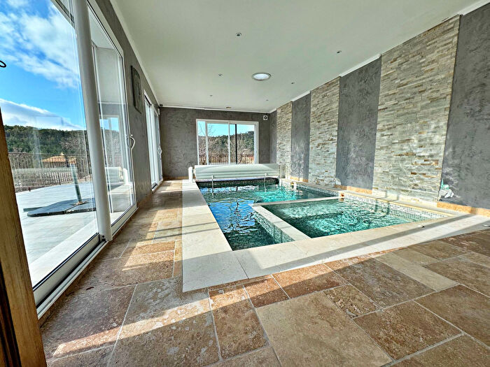 Maison à vendre - Peyroules - 6 pièces - 3 chambres