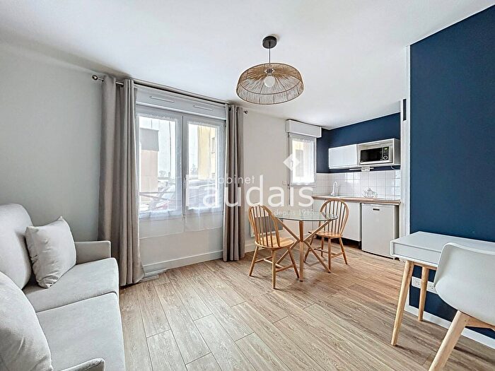 Appartement à louer - Saint-Lô - 1 pièce