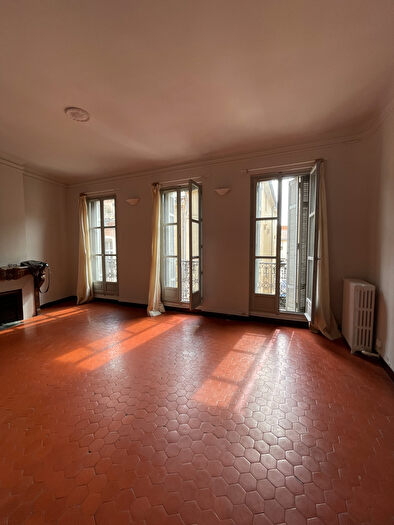 Appartement 4 pièces à Aix-en-Provence, Centre-ville, à louer