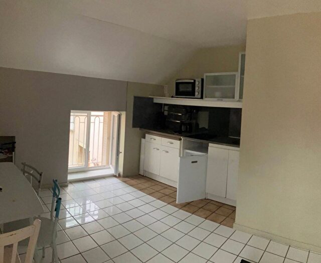 Appartement à louer - Vieux Talant-Clinique - 1 pièce