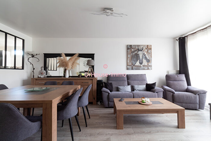 Appartement 4 pièces à vendre à Trappes, La Plaine de Neauphle