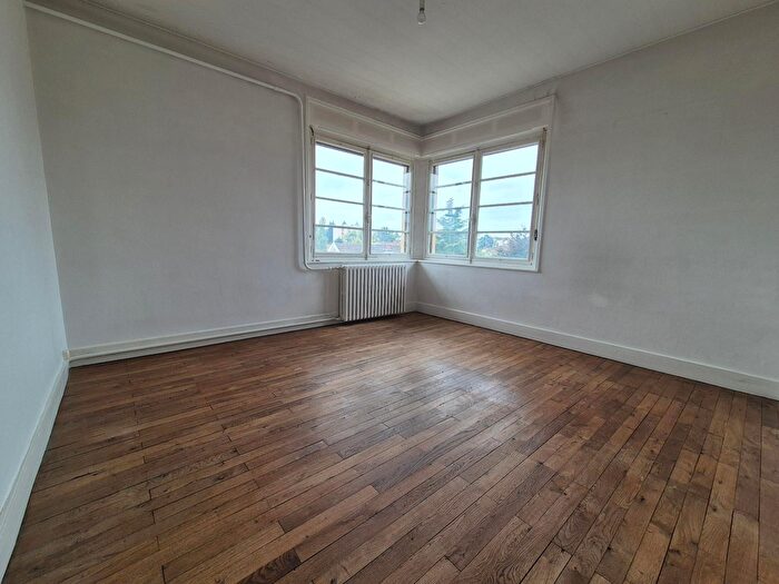 Appartement à louer - Charnay-lès-Mâcon - 3 pièces - 2 chambres