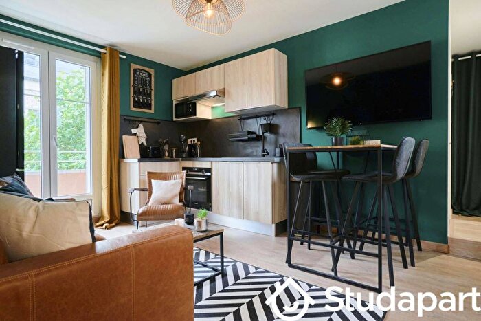 Haussonville-Blandan-Donop, Nancy : Appartement 1 pièce à louer