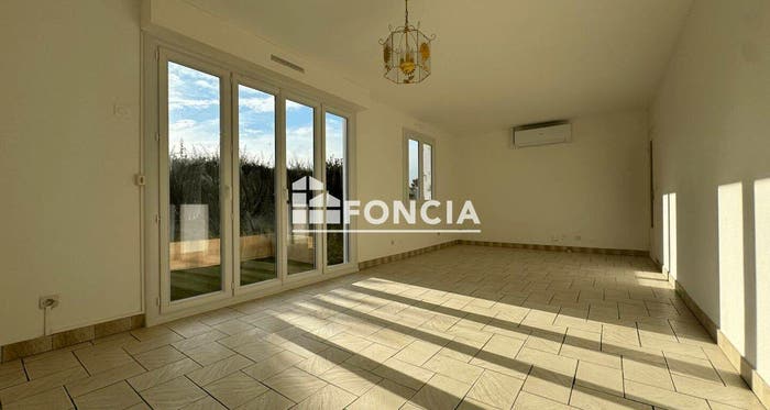 Maison 4 pièces à louer à Les Ruisseaux, Allonnes