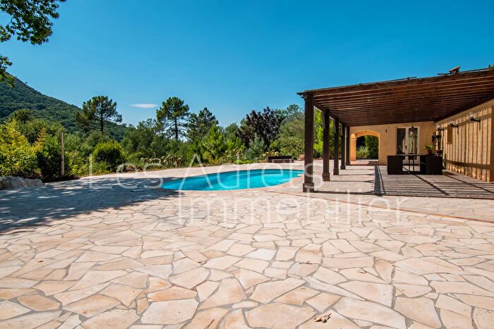 Maison à vendre - Les Adrets-de-lEstérel - 6 pièces - 4 chambres