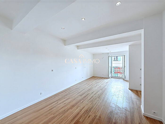 Appartement à vendre - Hyères, Centre-ville - 2 pièces - 1 chambre