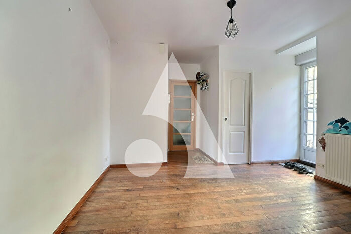 Appartement à vendre - Pontoise, Centre-ville - 3 pièces - 2 chambres