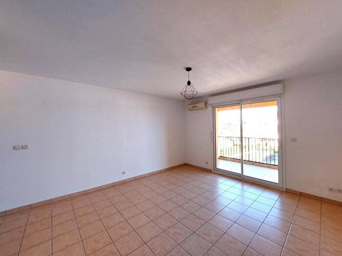 Appartement à louer - La Burliere Luquece, Manosque - 1 pièce