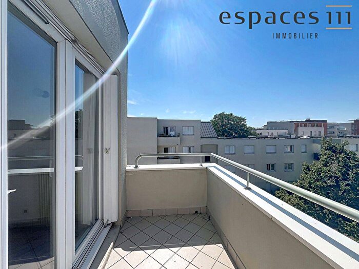 La Clef Saint Pierre, Élancourt : Appartement 3 pièces à louer