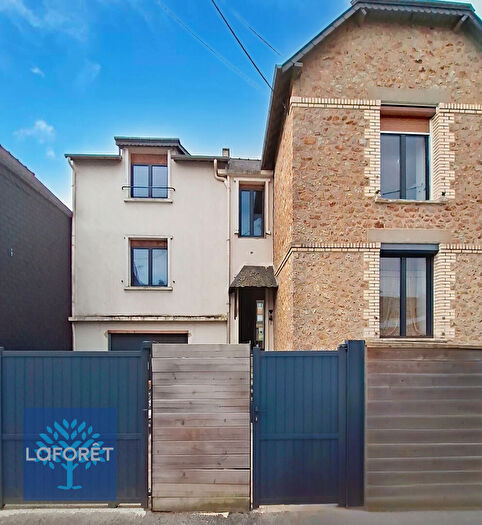 Fougères, Madeleine, Sermandière, Chattière : Maison 7 pièces à vendre