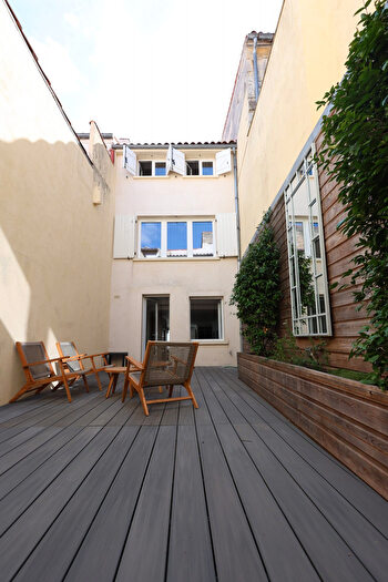 Maison 7 pièces à Rochefort, Centre-ville, à vendre