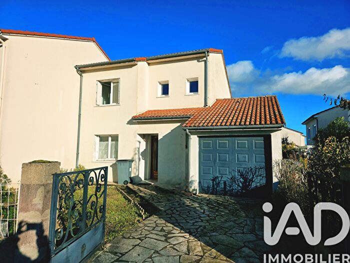 Maison à vendre - Jaunay-Clan - 4 pièces - 3 chambres