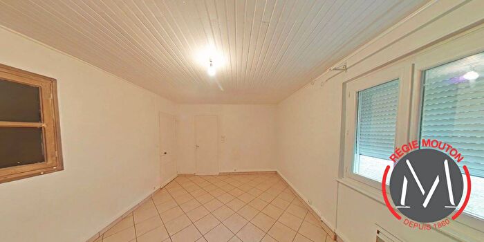 Quincieux : Maison 4 pièces à louer