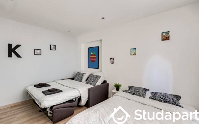 Appartement à louer - Didot-Porte de Vanves, Paris ème arrondissement - 1 pièce