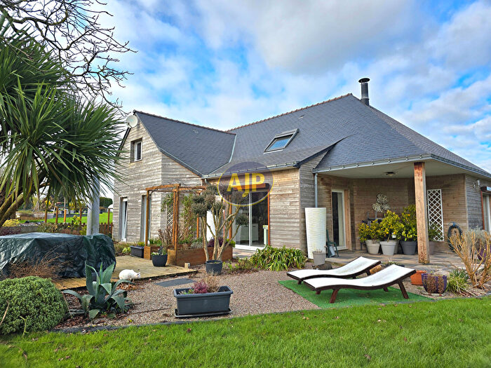 Maison à vendre - Guémené-Penfao - 10 pièces - 5 chambres