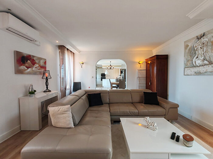 Biguglia : Appartement 5 pièces à vendre