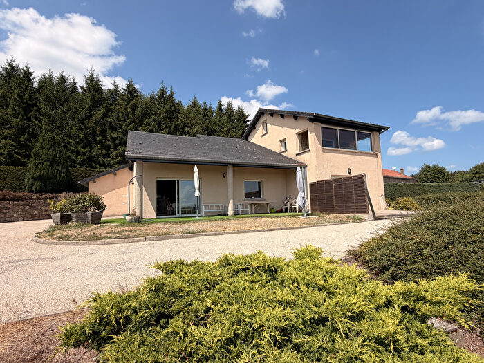 Maison 9 pièces à Devesset, à vendre