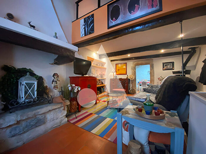 Maison à vendre - Alba-la-Romaine - 3 pièces - 2 chambres