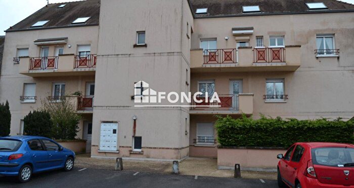 Angerville : Appartement 2 pièces à louer